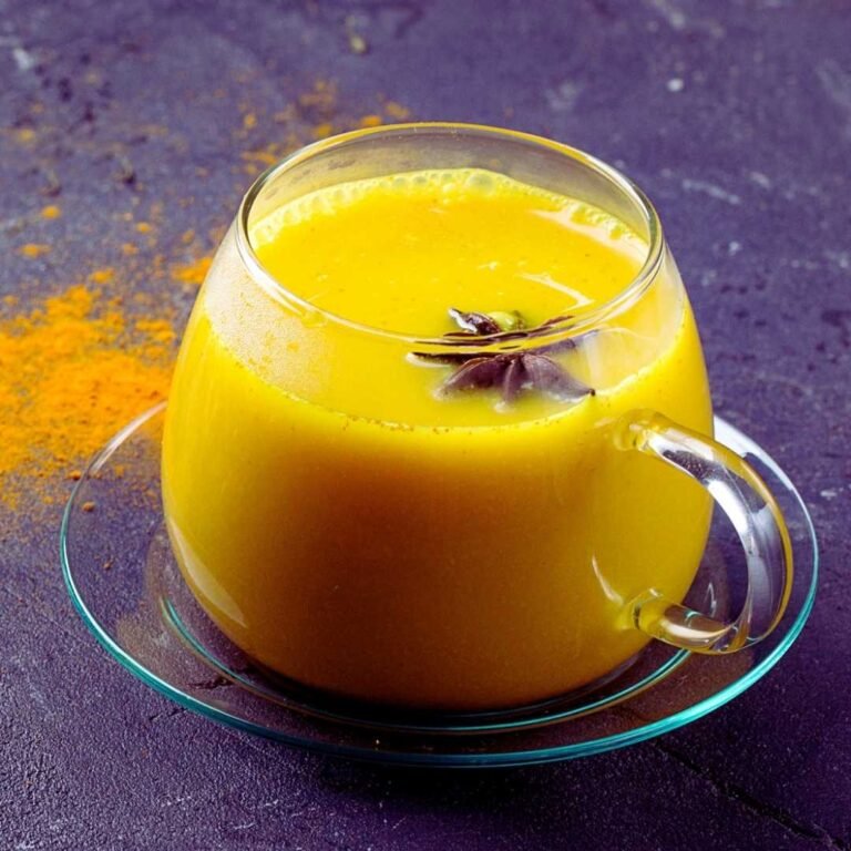 Turmeric and Coconut Milk Drink Recipe (Golden Milk Latte for ...