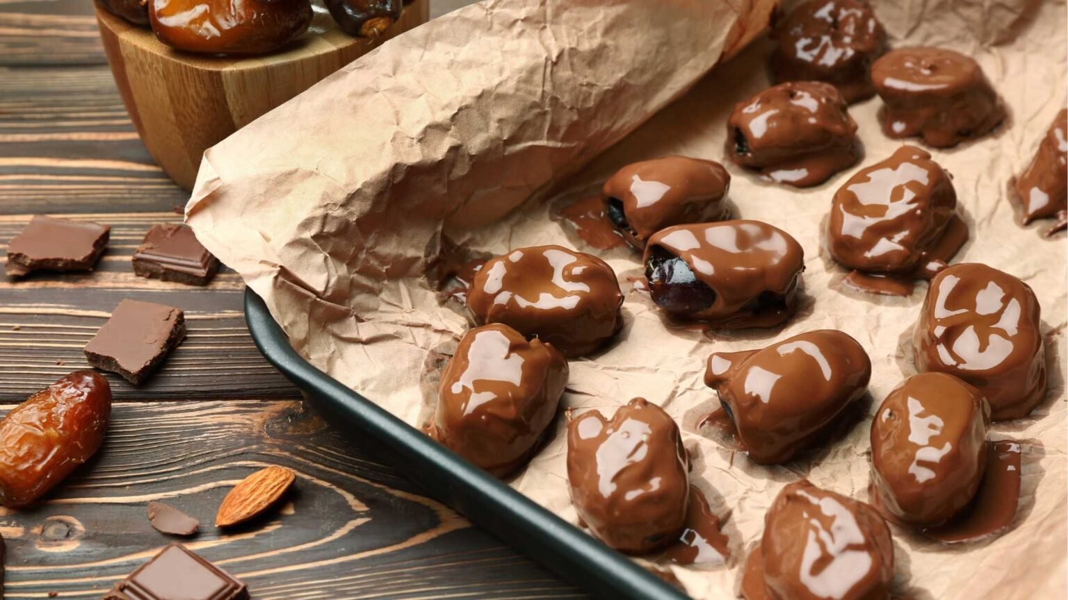 Chocolate Covered Dates with Almond Butter Recipe (Stuffed Medjool ...